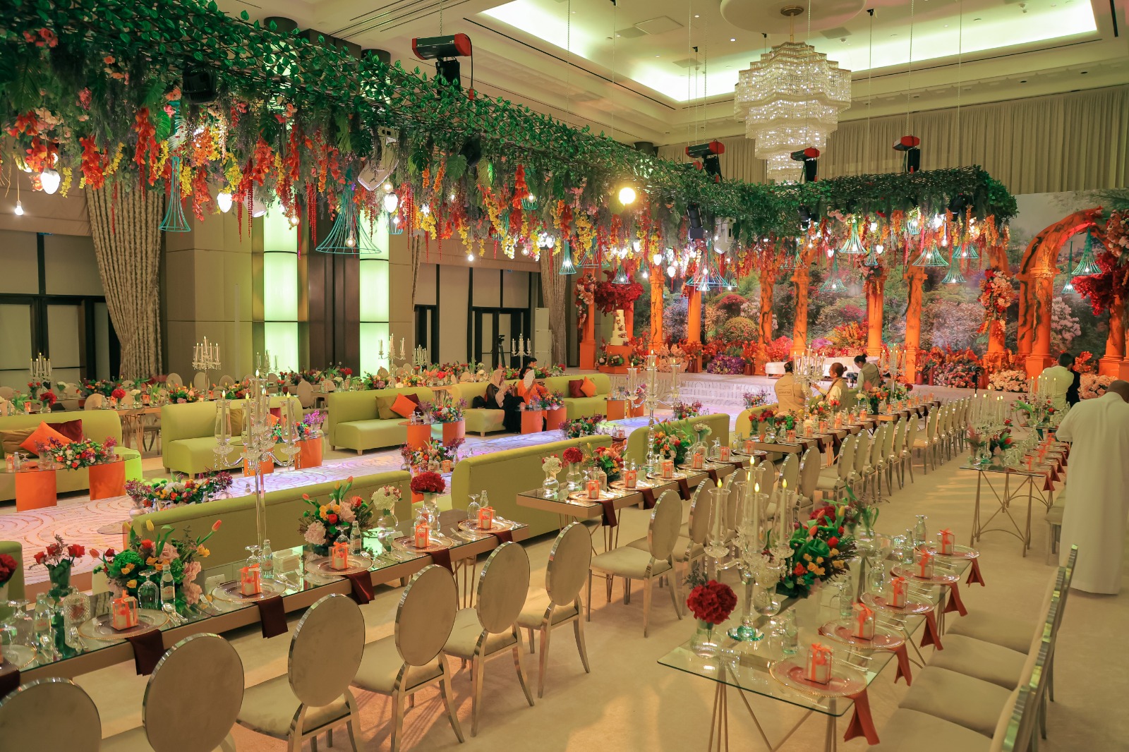 A Fall Colored Wedding in Bahrain | Arabia Weddings